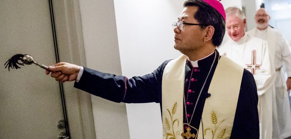 Sprinkle 2 – Catholic Outlook