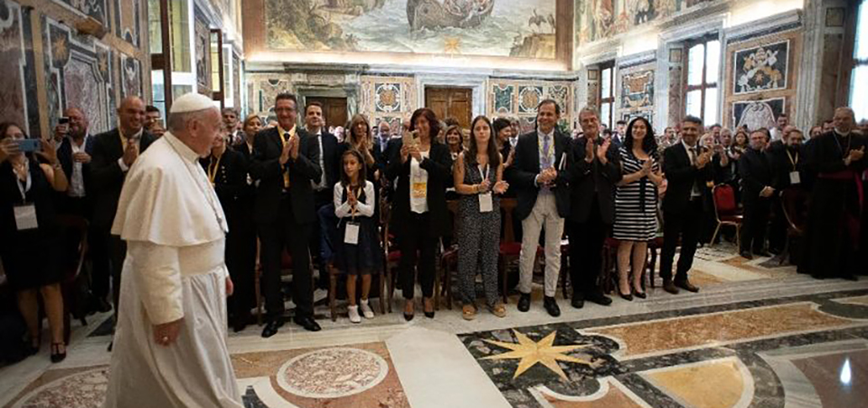 Pope: need to be the living signs of our encounter with Jesus ...