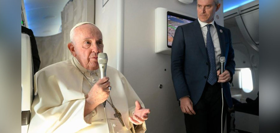 Pope Francis: 'Three world wars in one century: be pacifists ...