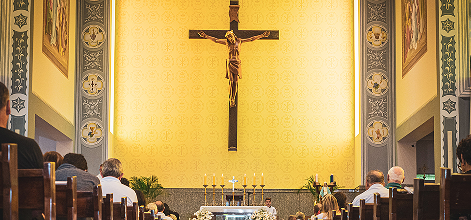 Catholicism, authentic communion and the way out of our polarization ...